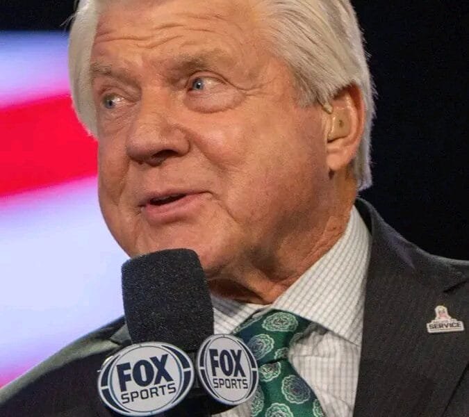 NFL on FOX: Former Miami Dolphins head coach and sports analyst Jimmy ...